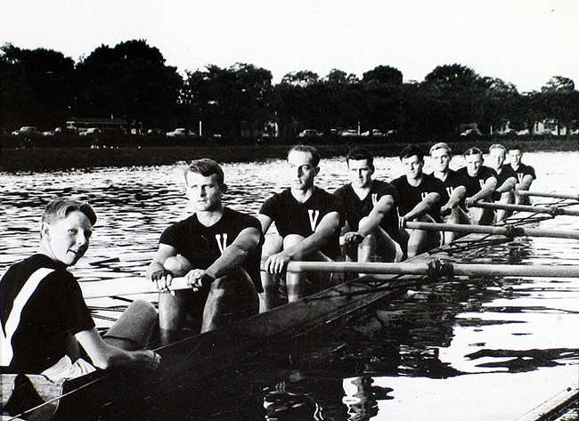 Dawes, C Brian - Australian Rowing History